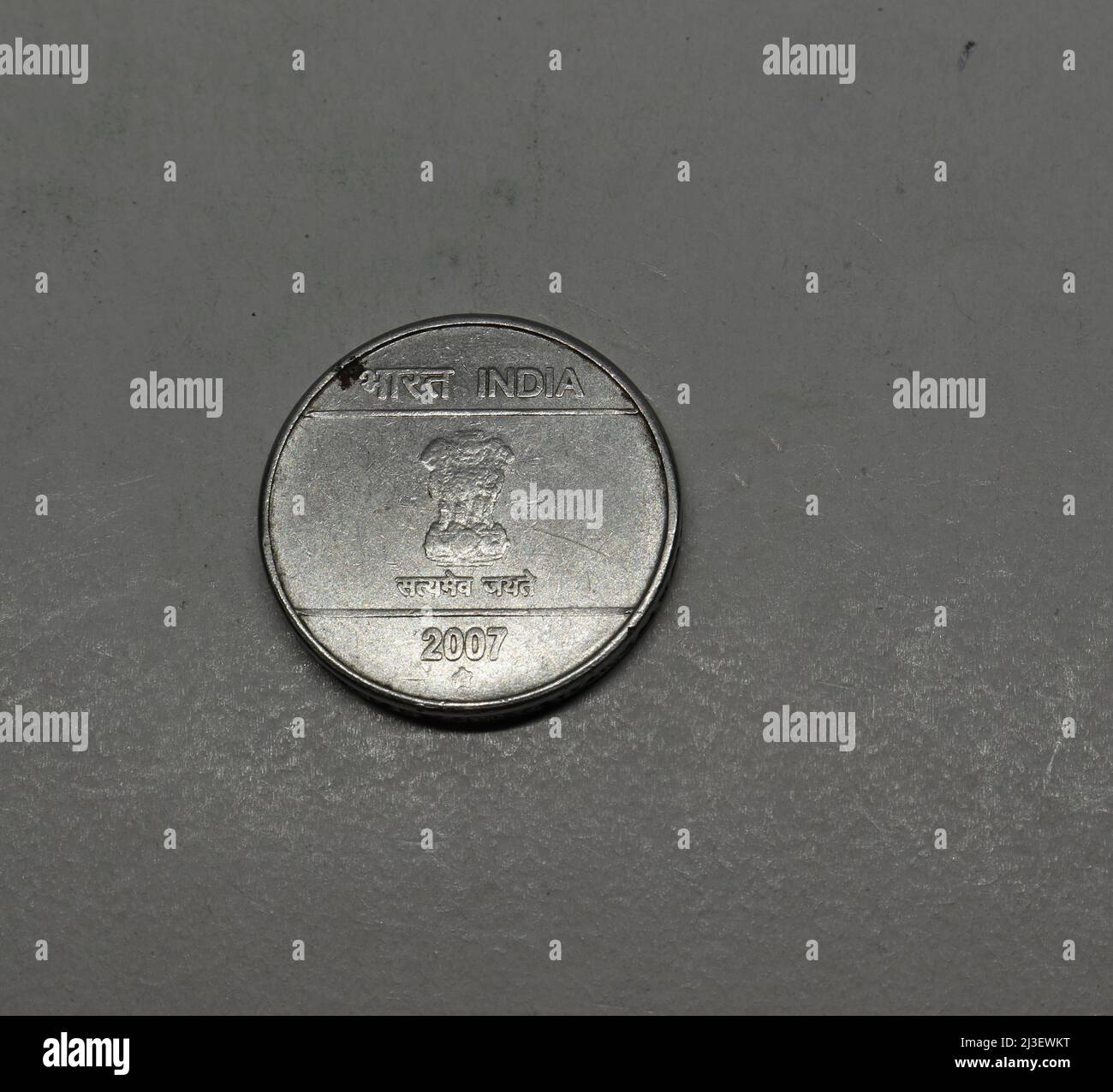 Gold silver wave bank hi-res stock photography and images - Alamy