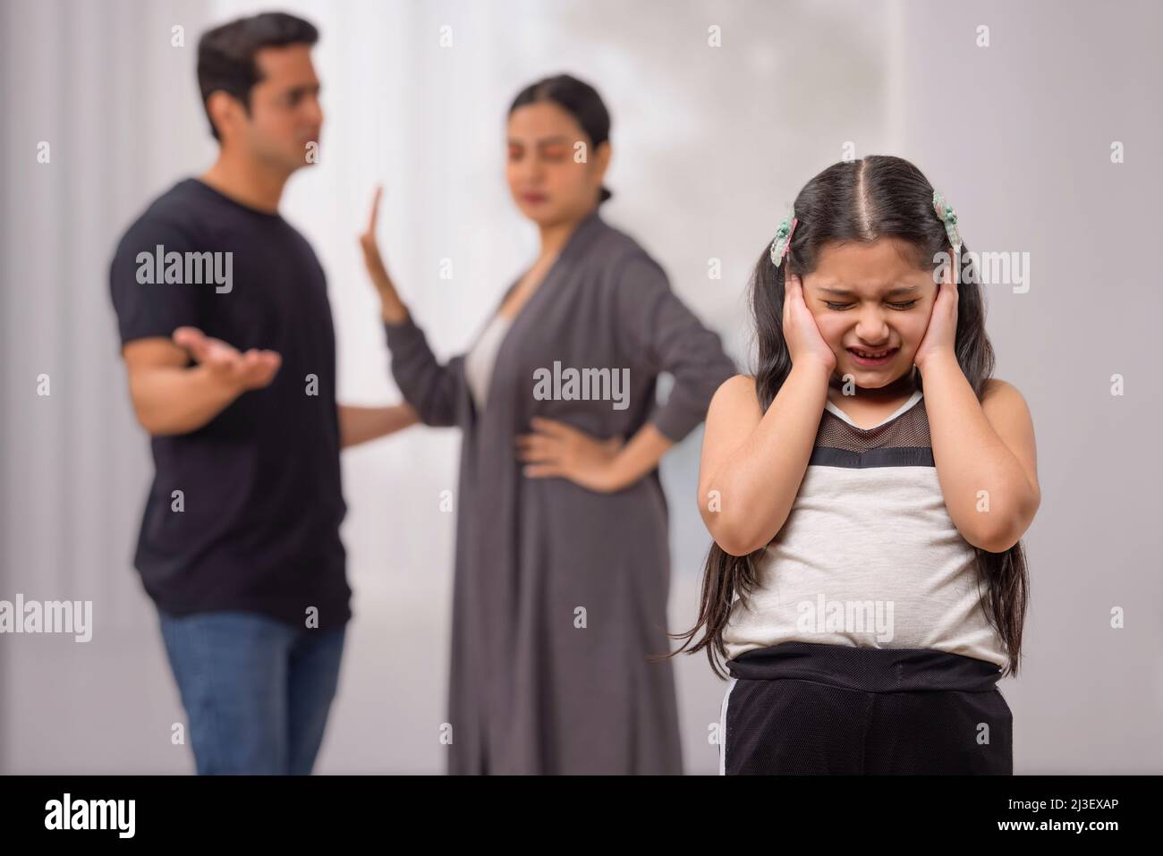 Scared father at home hi-res stock photography and images - Alamy