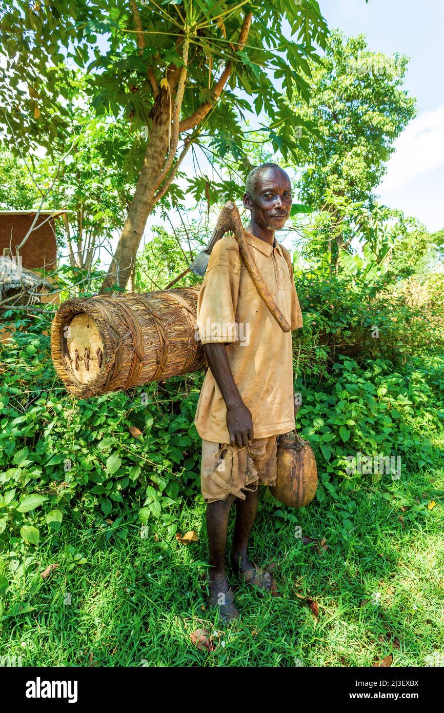 Southern Nations, Ethiopia - May 10, 2019: Unknown poor Ethiopian ...