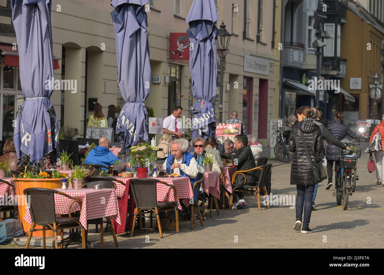 Restaurant, Fußgängerzone, Einkaufstraße, Carl-Schurz-Straße, Altstadt ...