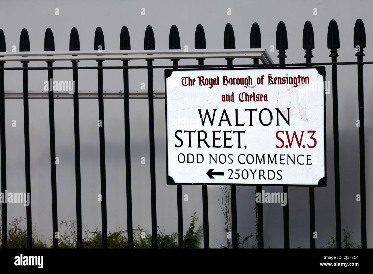 Street sign for Walton Street, Royal Borough of Kensington and Chelsea ...