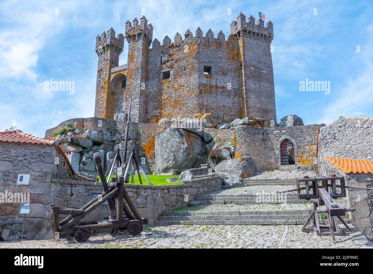Castelo penedono hi-res stock photography and images - Alamy