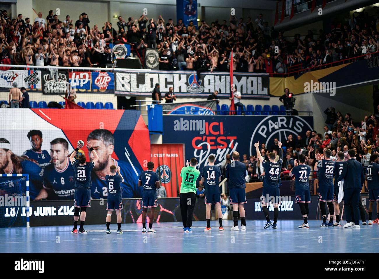 Team of PSG celebrates with Parisian supporters (PSG's Ultras, KOP ...