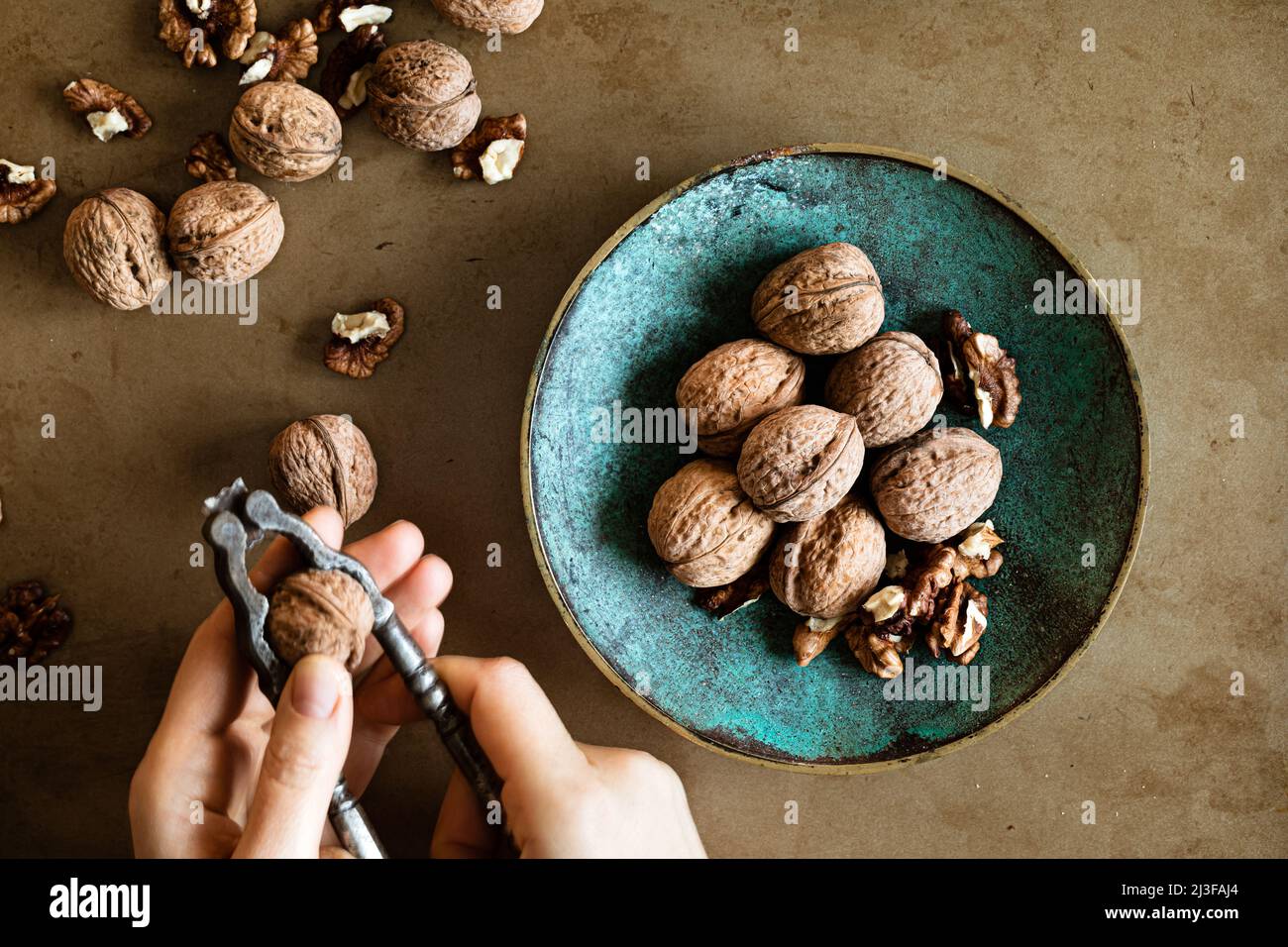 Peeling a walnut hi-res stock photography and images - Alamy