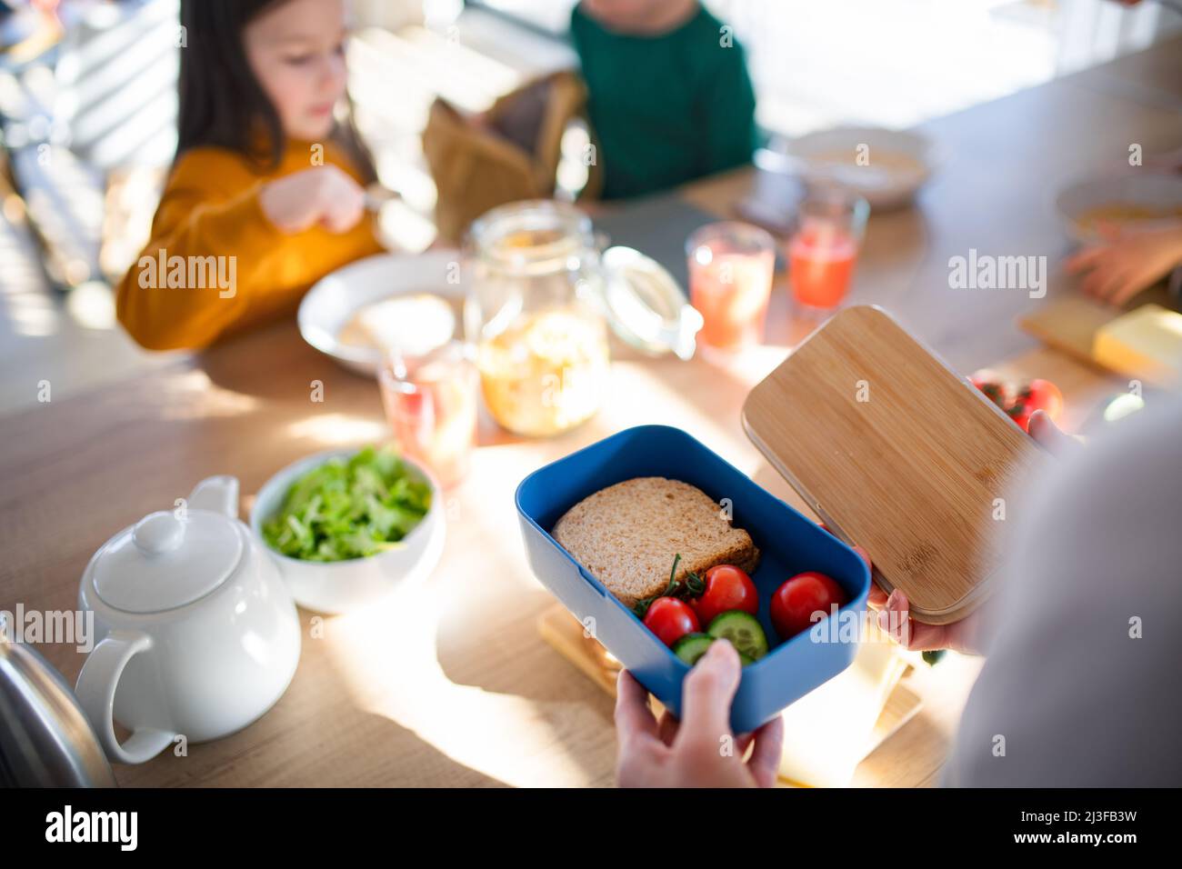 Kitchen person sandwich hi-res stock photography and images - Alamy