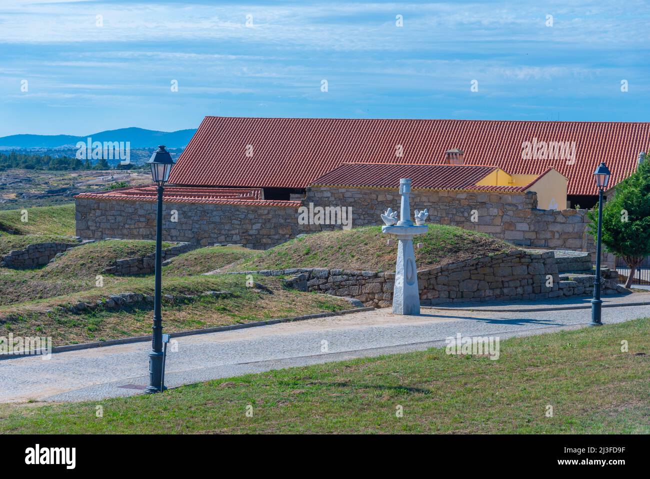 Almeida castle hi-res stock photography and images - Alamy