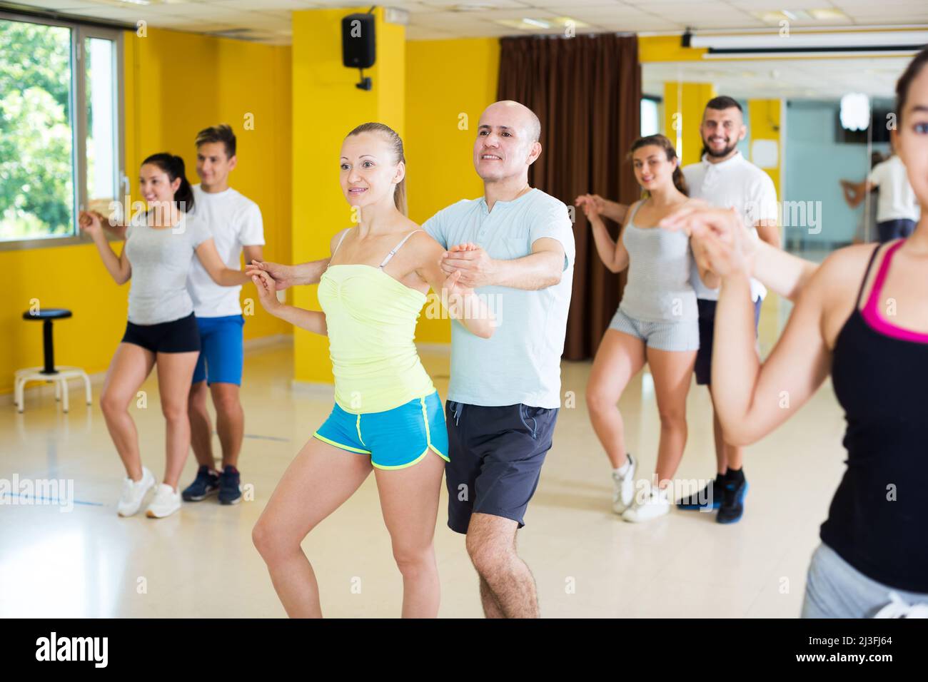 People dancing salsa in studio Stock Photo - Alamy