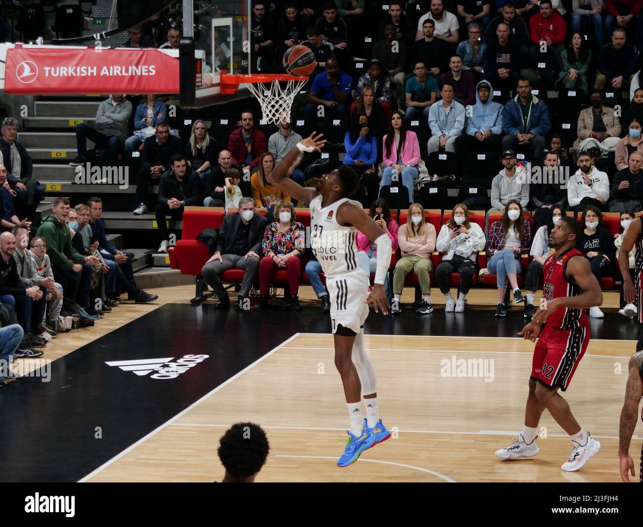 K.ANTETOKOUNMPO (LDLC ASVEL) during the Turkish Airlines EuroLeague ...