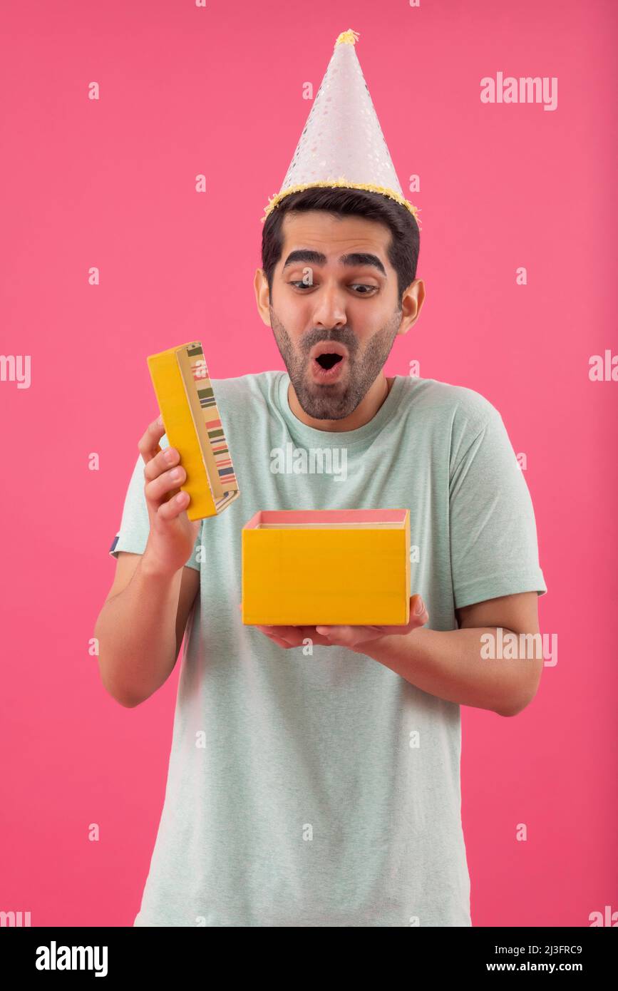 Surprise opening mouth hi-res stock photography and images - Alamy