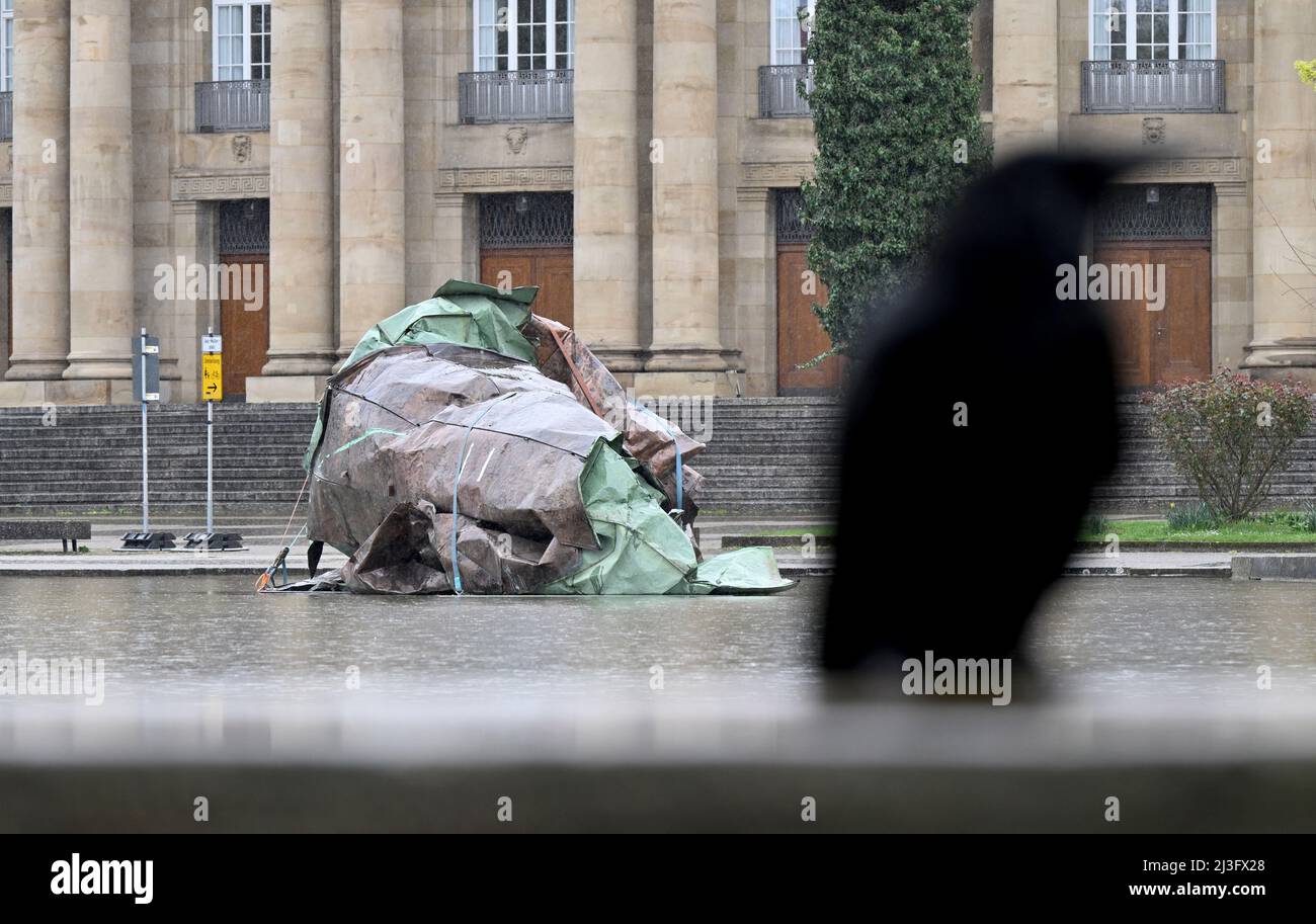 Stuttgart, Germany. 08th Apr, 2021. The roof of the Stuttgart Opera ...