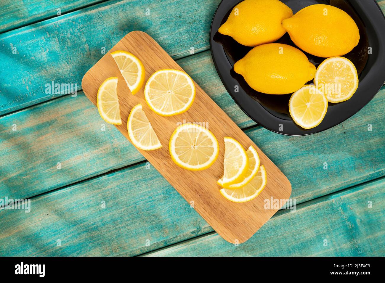 Ripe And Fresh Fruit, Yellow Lemon - Citrus Meyeri Stock Photo - Alamy