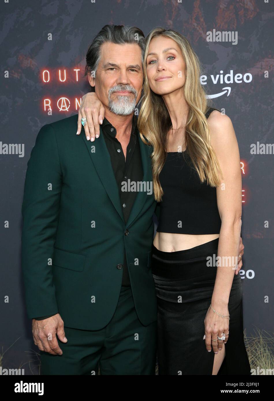 LOS ANGELES, CA - APRIL 7 - Josh Brolin, Kathryn Boyd Brolin, at Prime ...