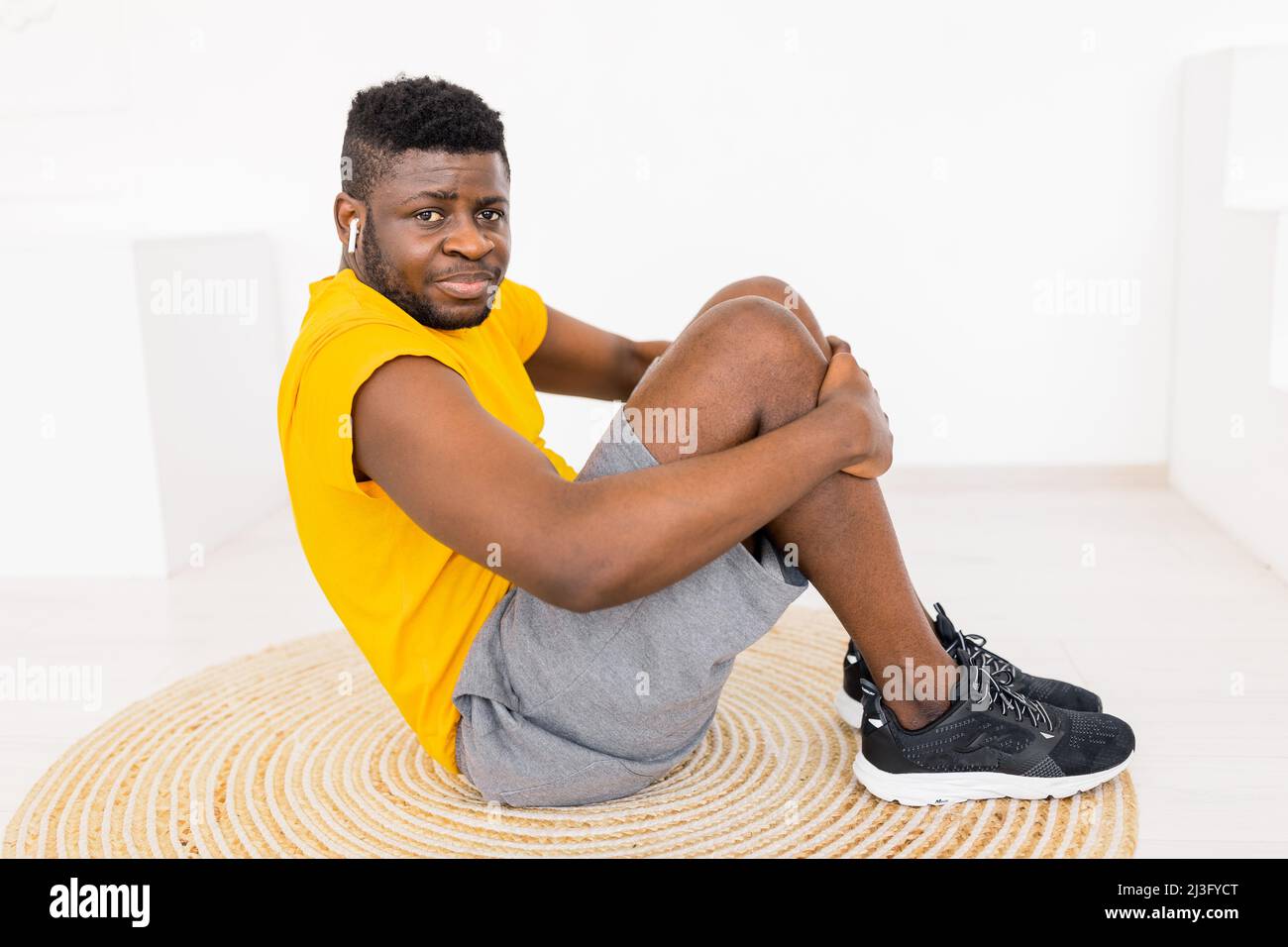 Deep back muscles hi-res stock photography and images - Alamy