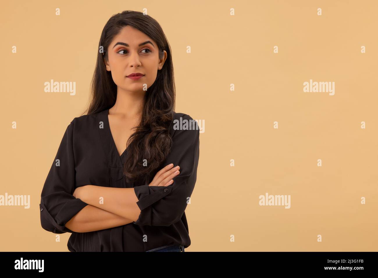Woman looking elsewhere hi-res stock photography and images - Alamy
