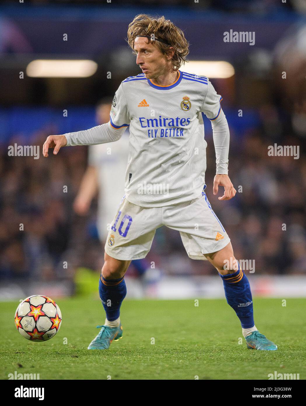 Real madrid modric hi-res stock photography and images - Alamy