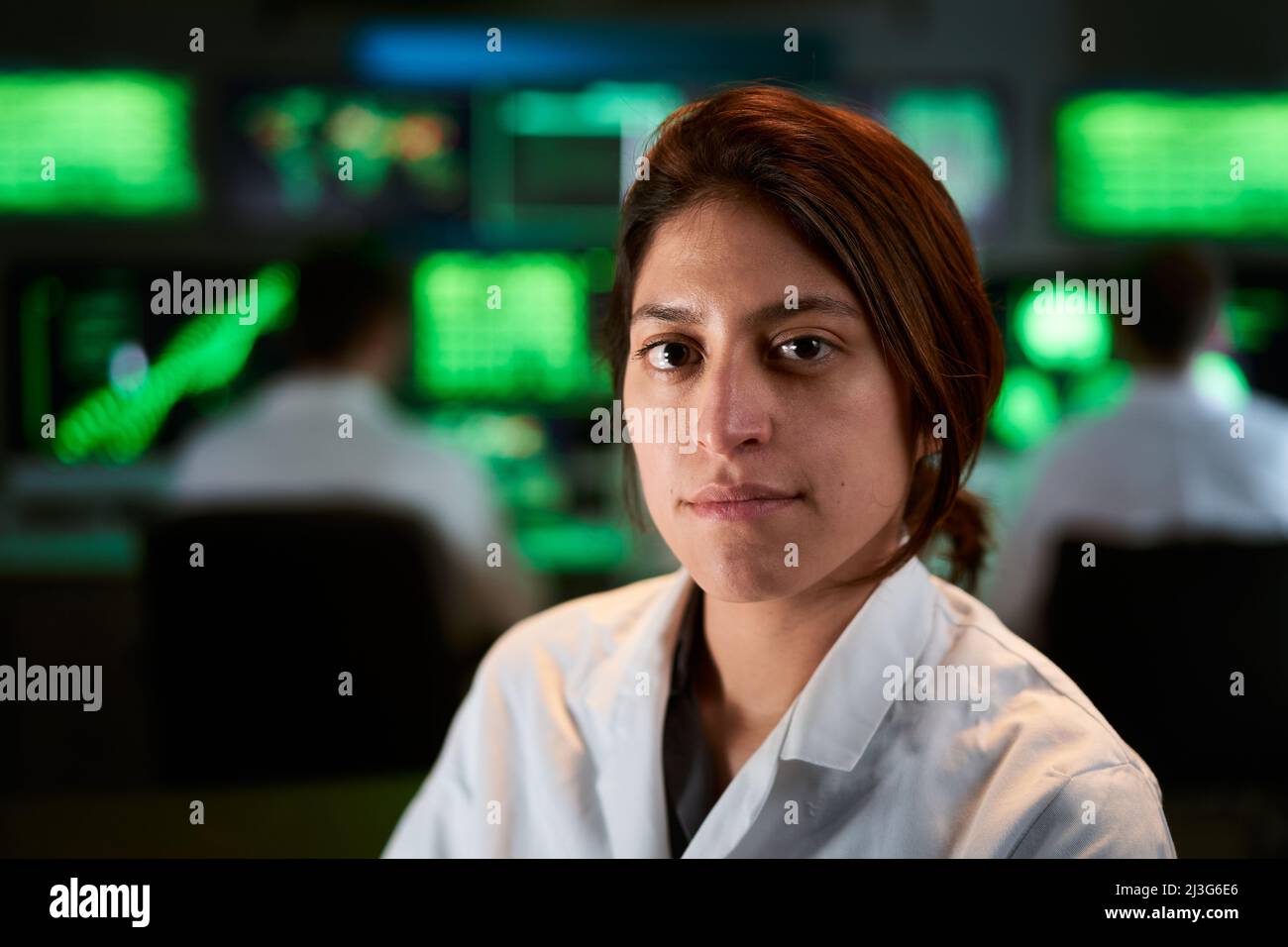 Female Medical doctor looking at the camera. Research woman Scientist ...