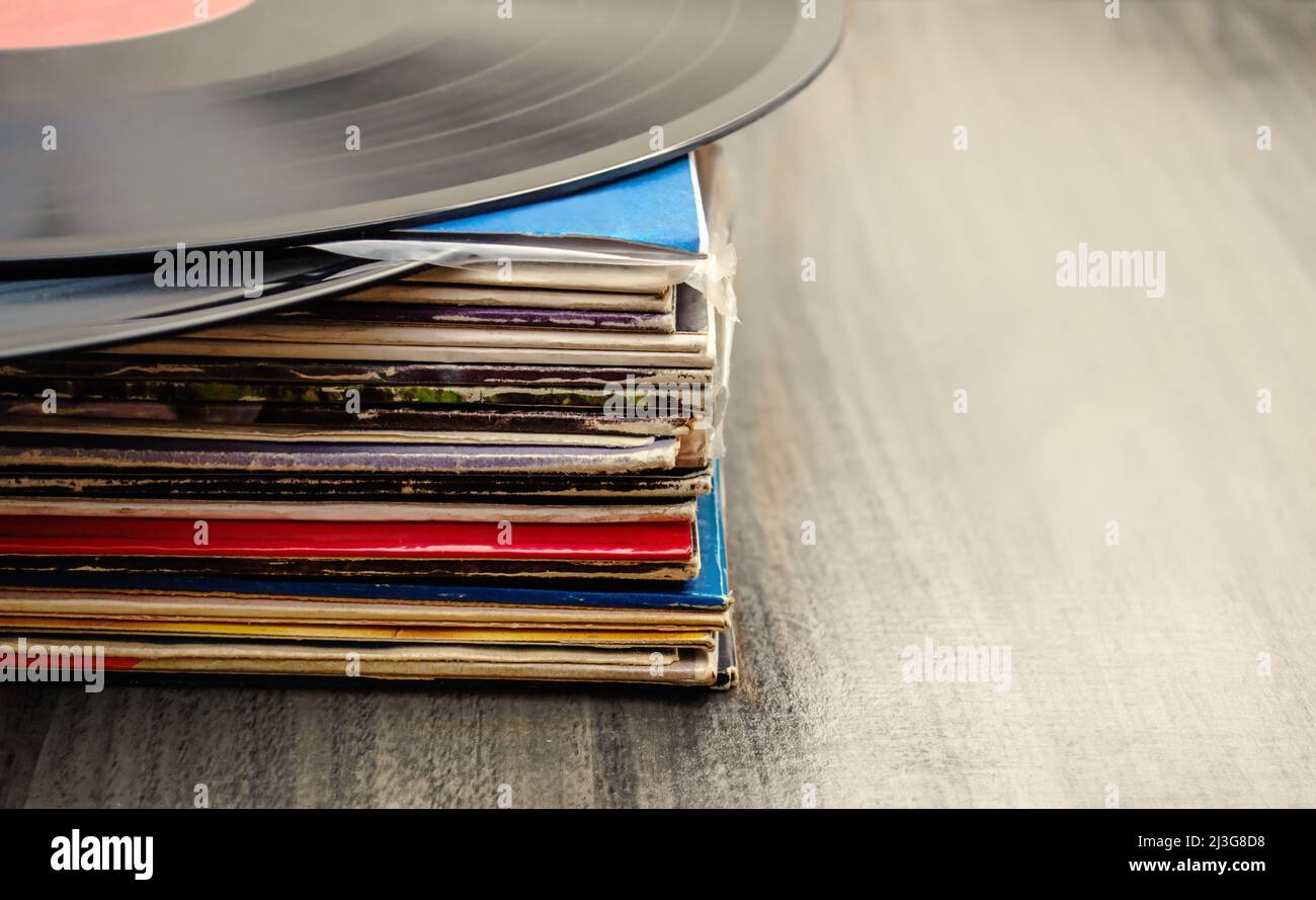 Vinyl discs hi-res stock photography and images - Alamy