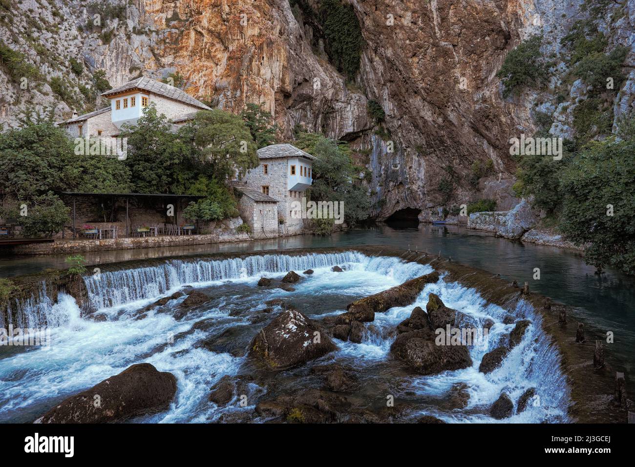 River rock source spring hi-res stock photography and images - Alamy