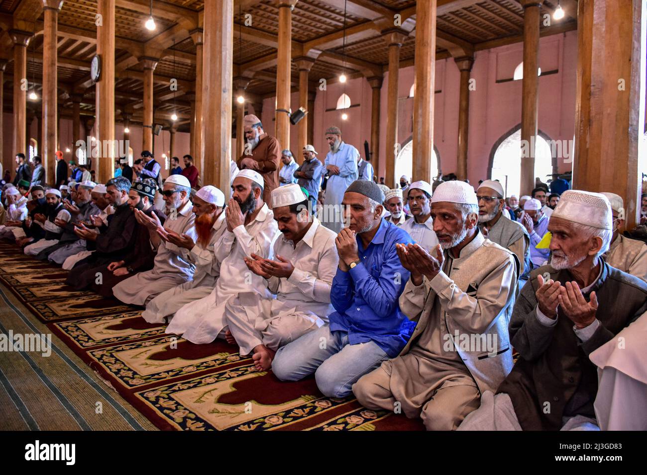 Kashmiri Muslims offer congregational Prayers inside the Grand Mosque ...