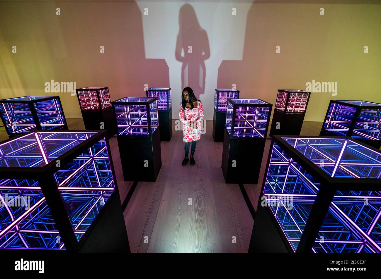 London, UK. 8th Apr, 2022. ‘Lightfield' - an array of twelve ...