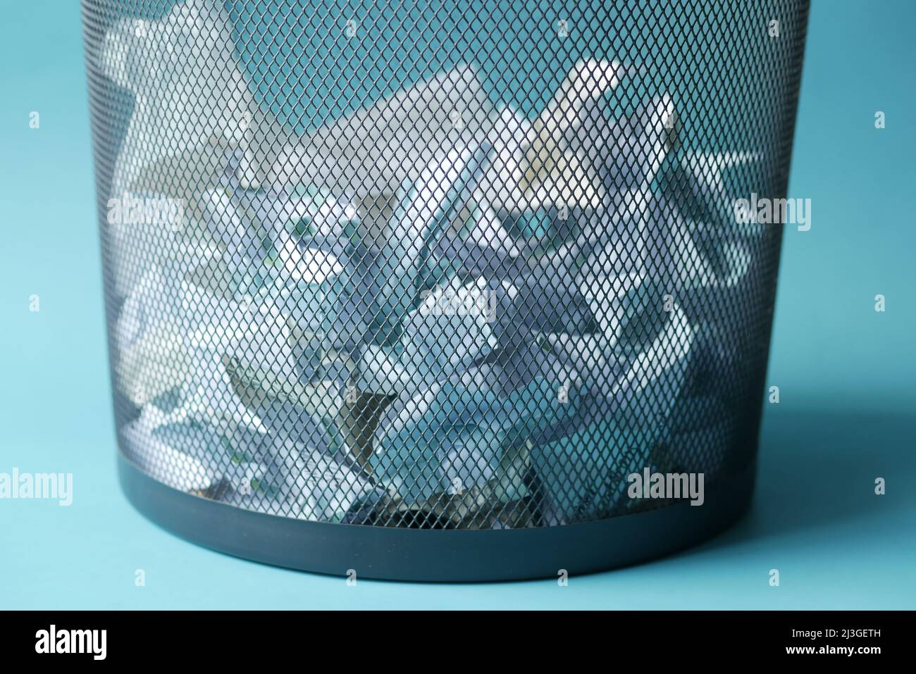 Bin top view hi-res stock photography and images - Alamy