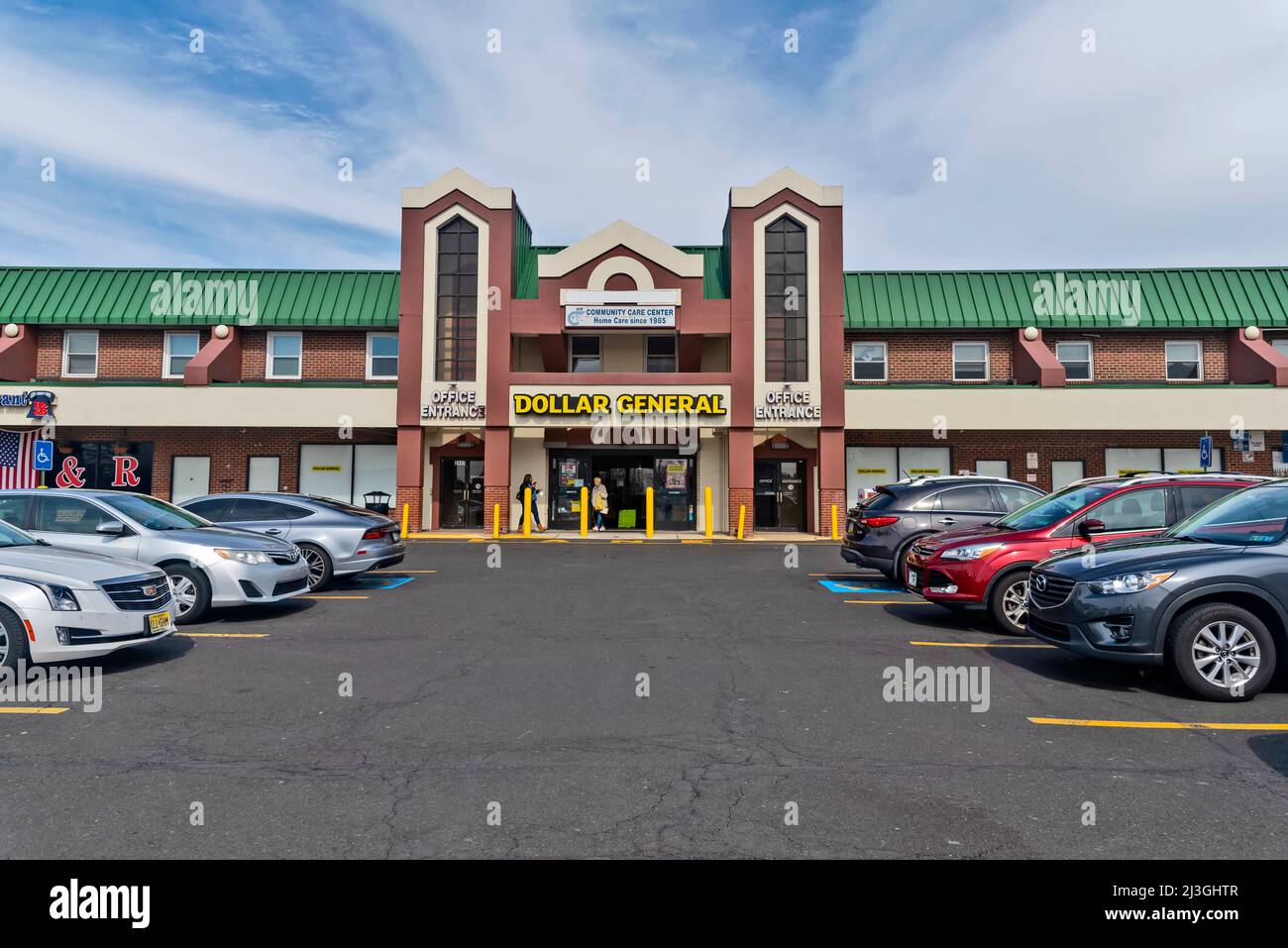 Dollar general store hi-res stock photography and images - Alamy