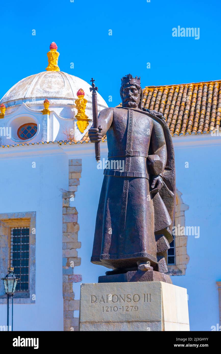 Statue of Dom Afonso III in Portuguese town Faro Stock Photo - Alamy