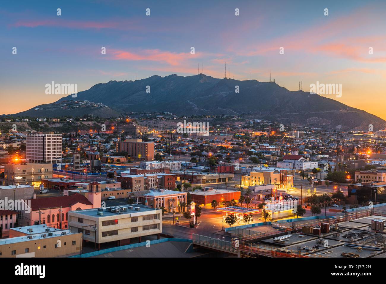 El Paso, Texas, USA downtown city skyline in the morning with mountains ...
