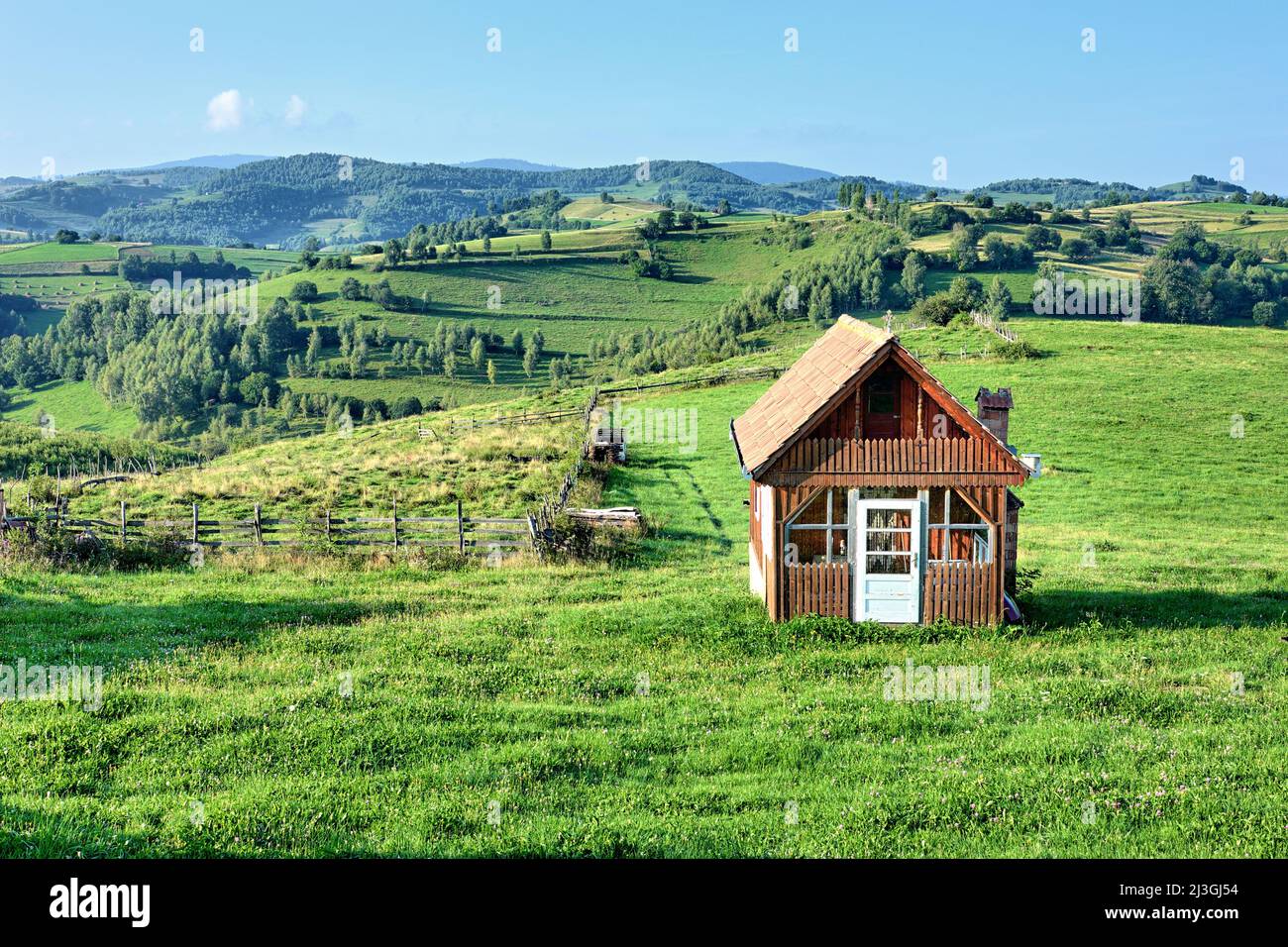 rural wooden farmhouse in Transylvania, Romania Stock Photo - Alamy
