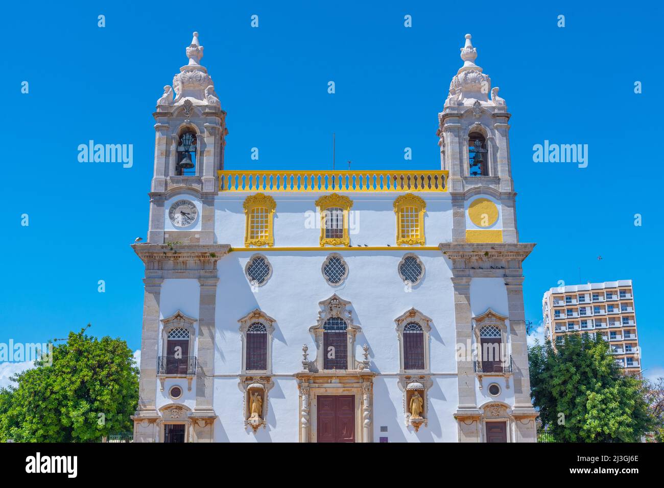 Sao pedro church faro hi-res stock photography and images - Alamy