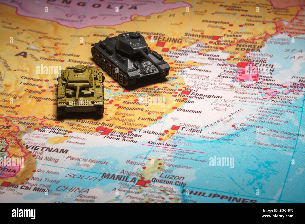 Plastic tank map hi-res stock photography and images - Alamy