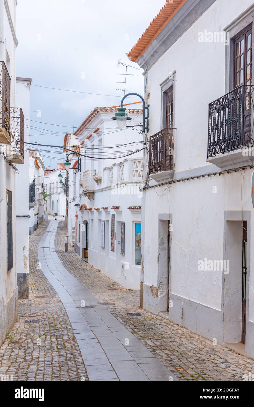 Narrow street in Portuguese town Serpa Stock Photo - Alamy