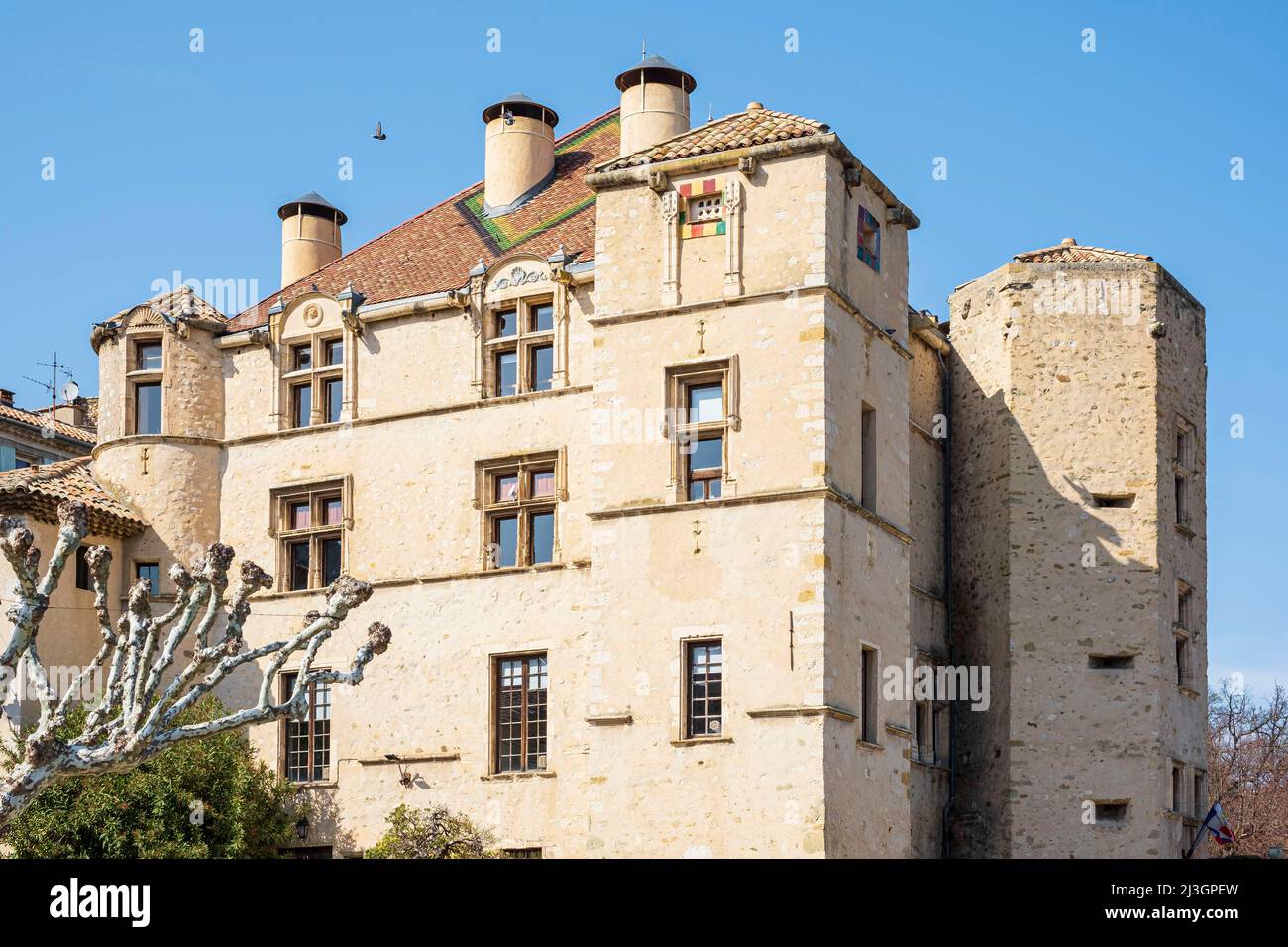 France, Alpes-de-Haute-Provence, Château-Arnoux-Saint-Auban, town along ...