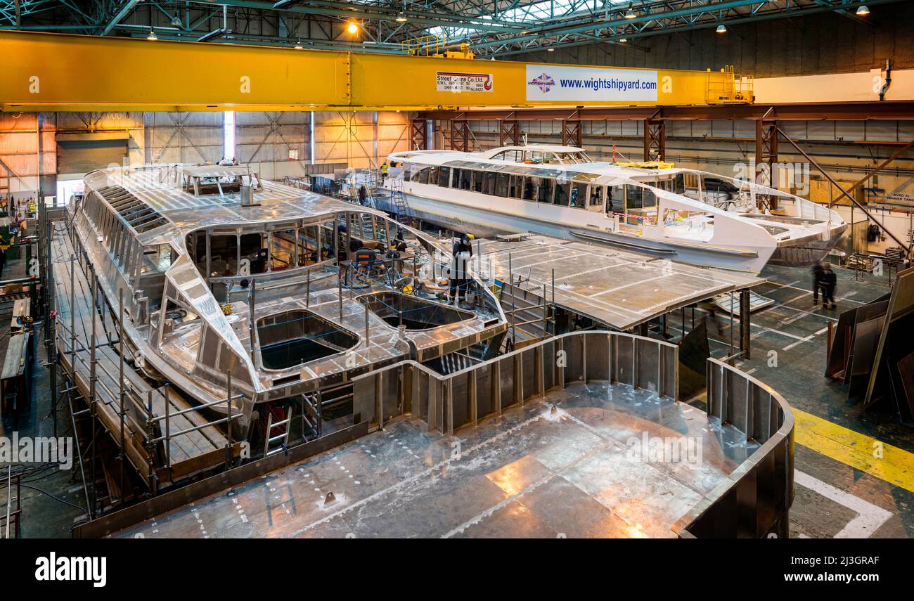 The MNBA Thames Clippers' Mercury Clipper and Jupiter Clipper under ...