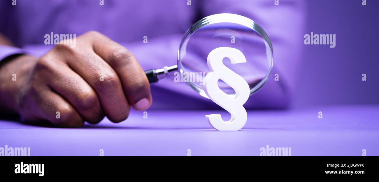 Law symbol hi-res stock photography and images - Alamy