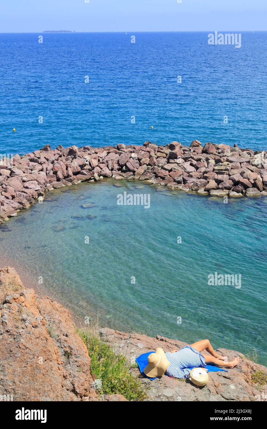 France, Alpes Maritimes, Mandelieu la Napoule, La Rague beach with ...