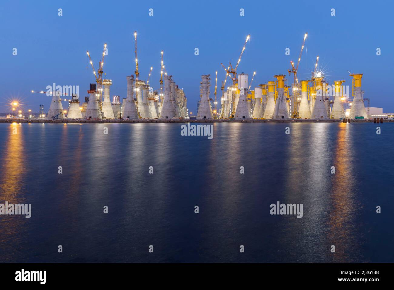 France, Seine-Maritime (76), Le Havre, Bougainville wharf, construction ...
