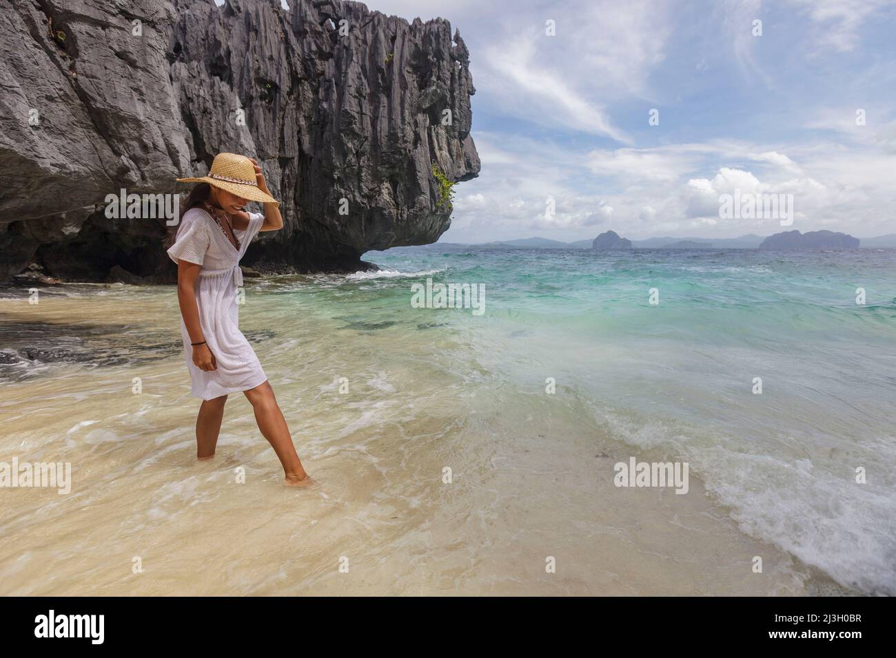 Philippines, Palawan, El Nido, Bacuit Archipelago, Miniloc Island ...