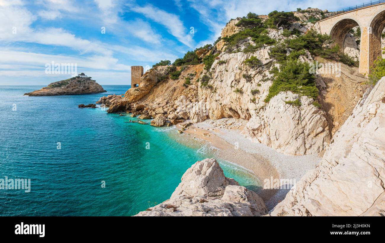 France, Bouches du Rhone, Blue Coast, Le Rove, customs path between ...