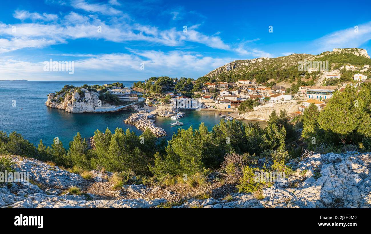 Calanque de niolon hi-res stock photography and images - Alamy