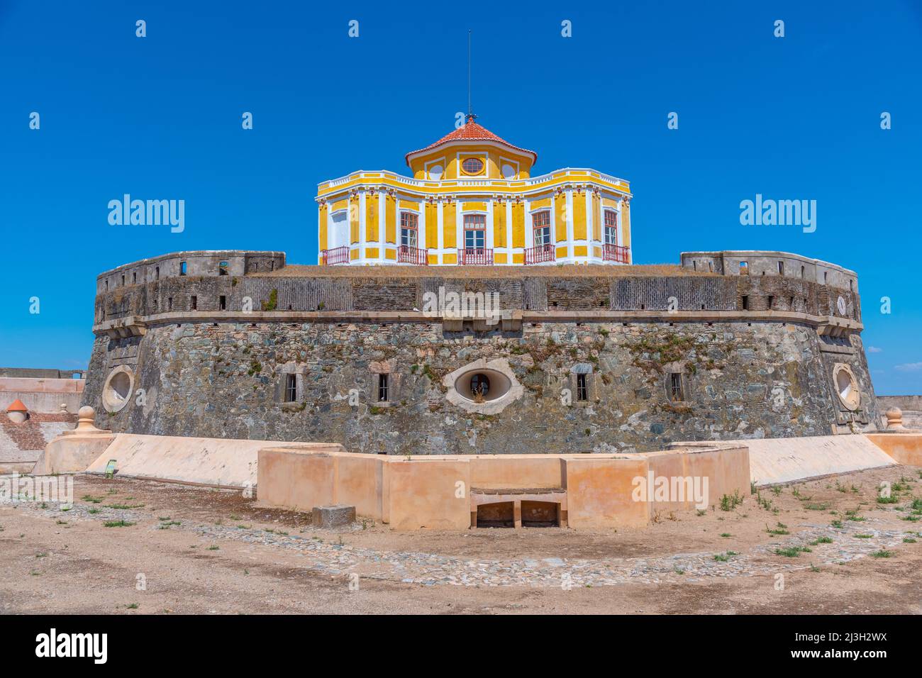 Fort of our lady of the grace at Portuguese town Elvas Stock Photo - Alamy