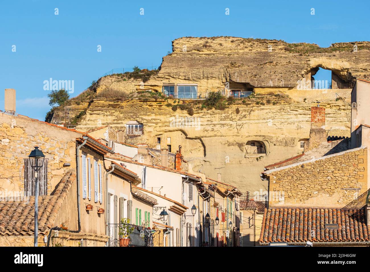 France, Bouches-du-Rhone, Saint-Chamas, small town on the edge of the ...