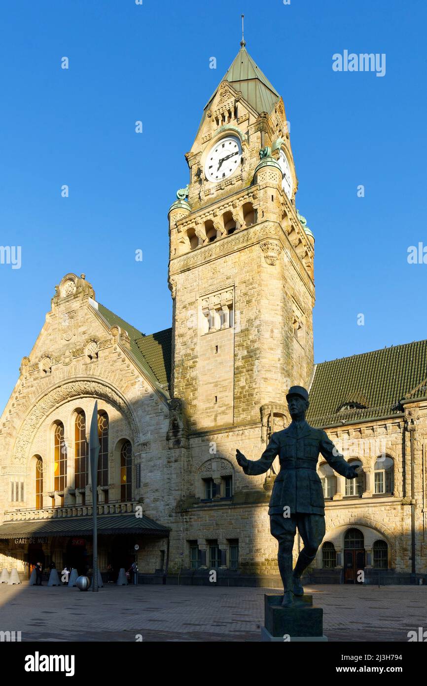 France, Moselle, Metz, railway station, built between 1905 and 1908 by ...