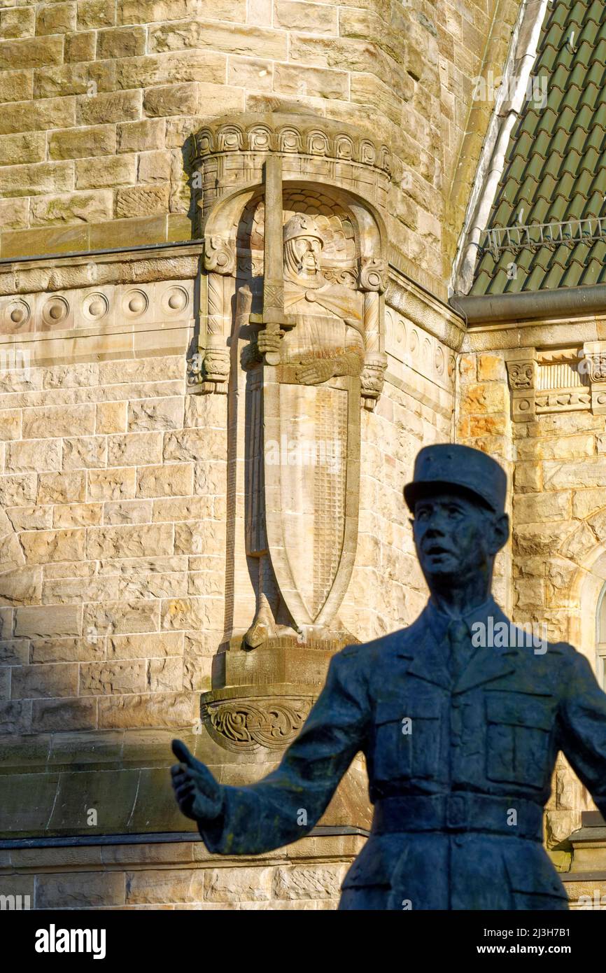 France, Moselle, Metz, railway station, built between 1905 and 1908 by ...