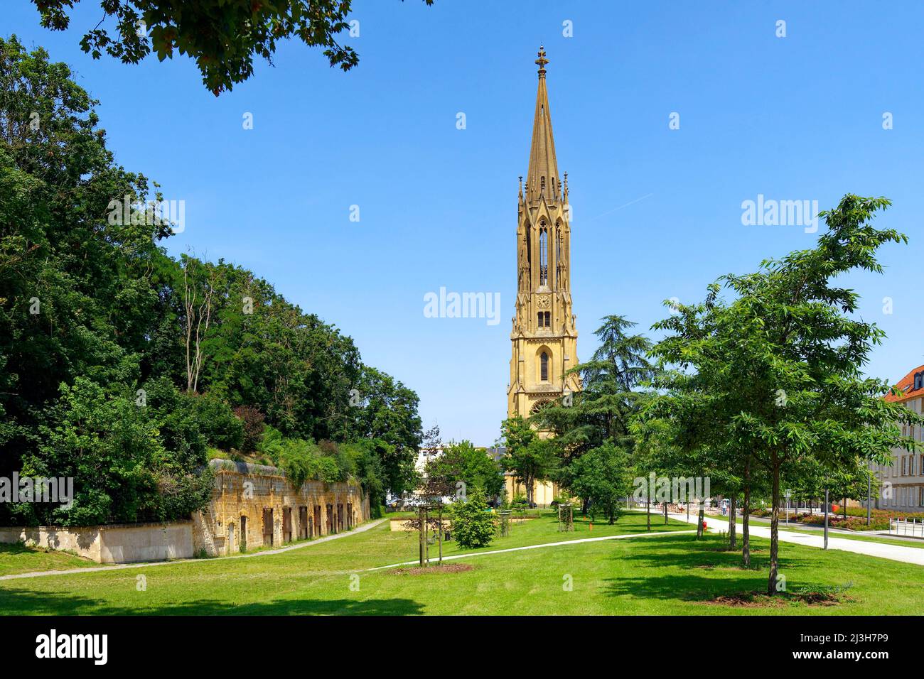 Garrison tower hi-res stock photography and images - Alamy