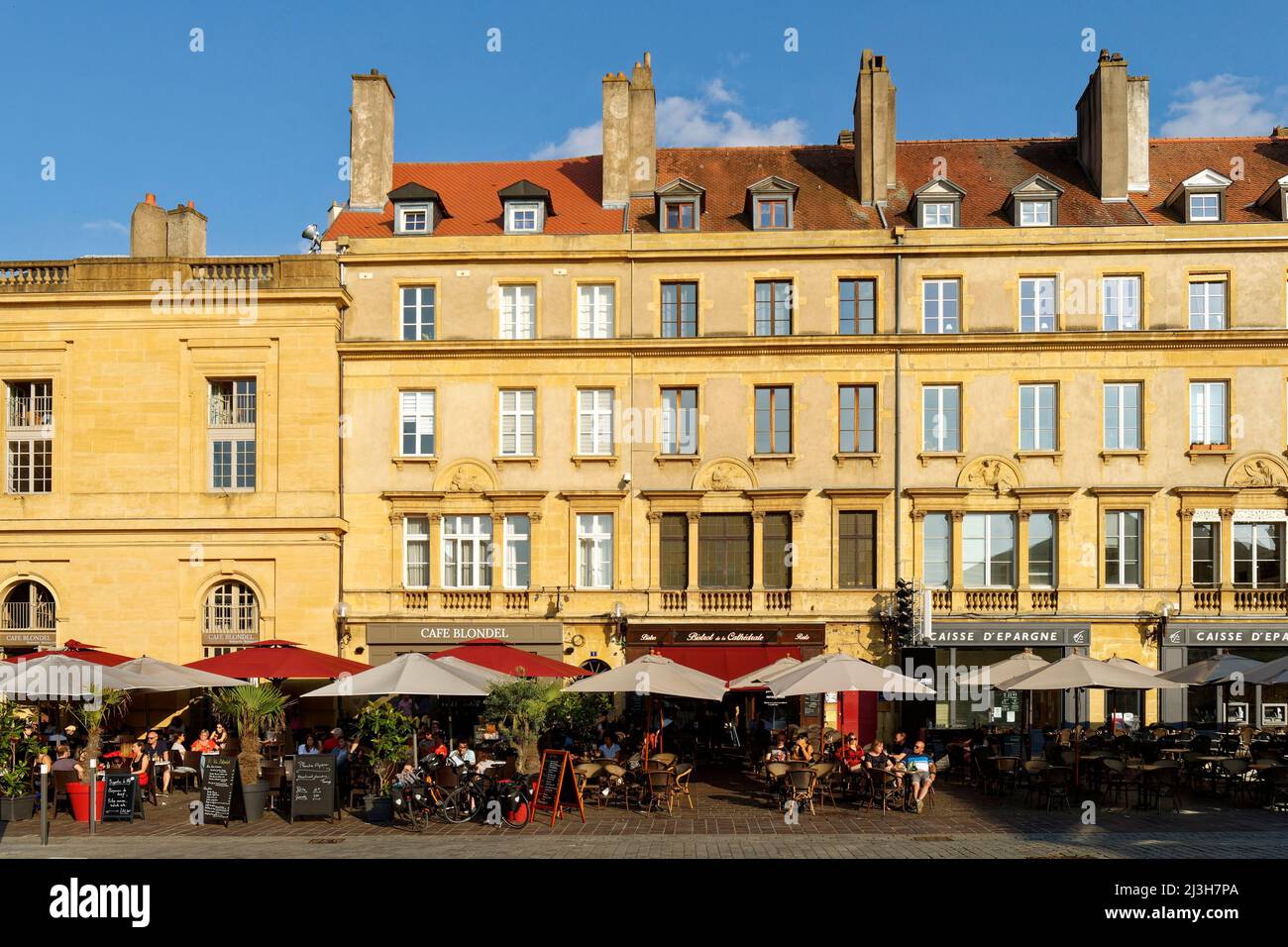 France, Moselle, Metz, Place Jean Paul 2 square Stock Photo - Alamy