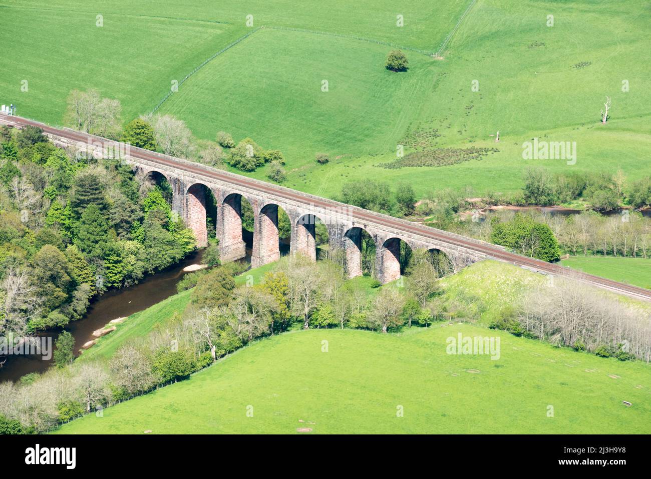 Ormside Viaduct, Settle and Carlisle Railway, Cumbria, 2018 Stock Photo ...