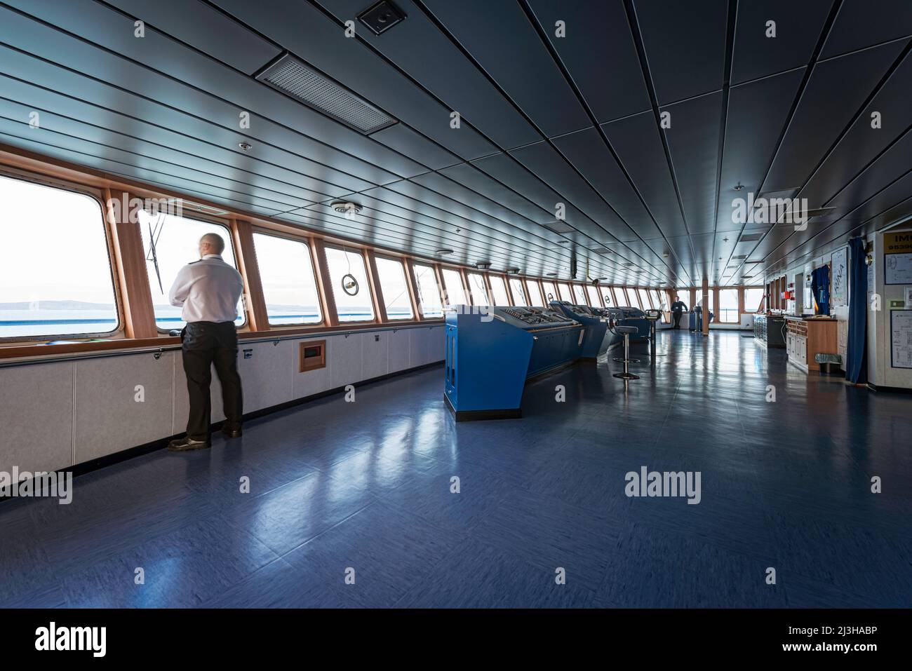 Onboard views of the chartered ROPAX Epsilon. The Vistentini built ...