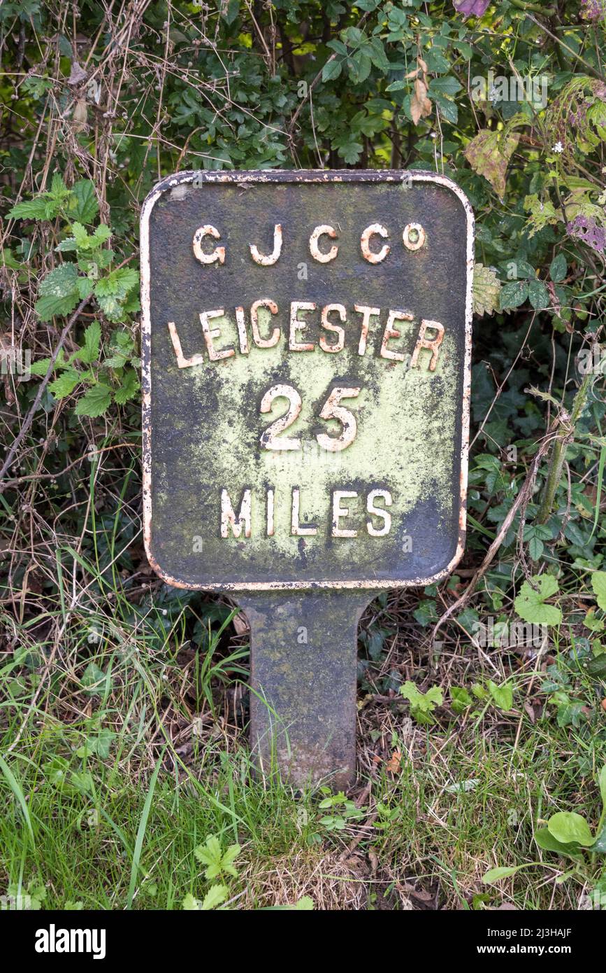 Tom rolt canals hi-res stock photography and images - Alamy