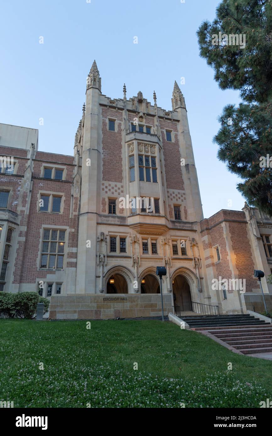 Old academic building at UCLA in the early morning Stock Photo - Alamy